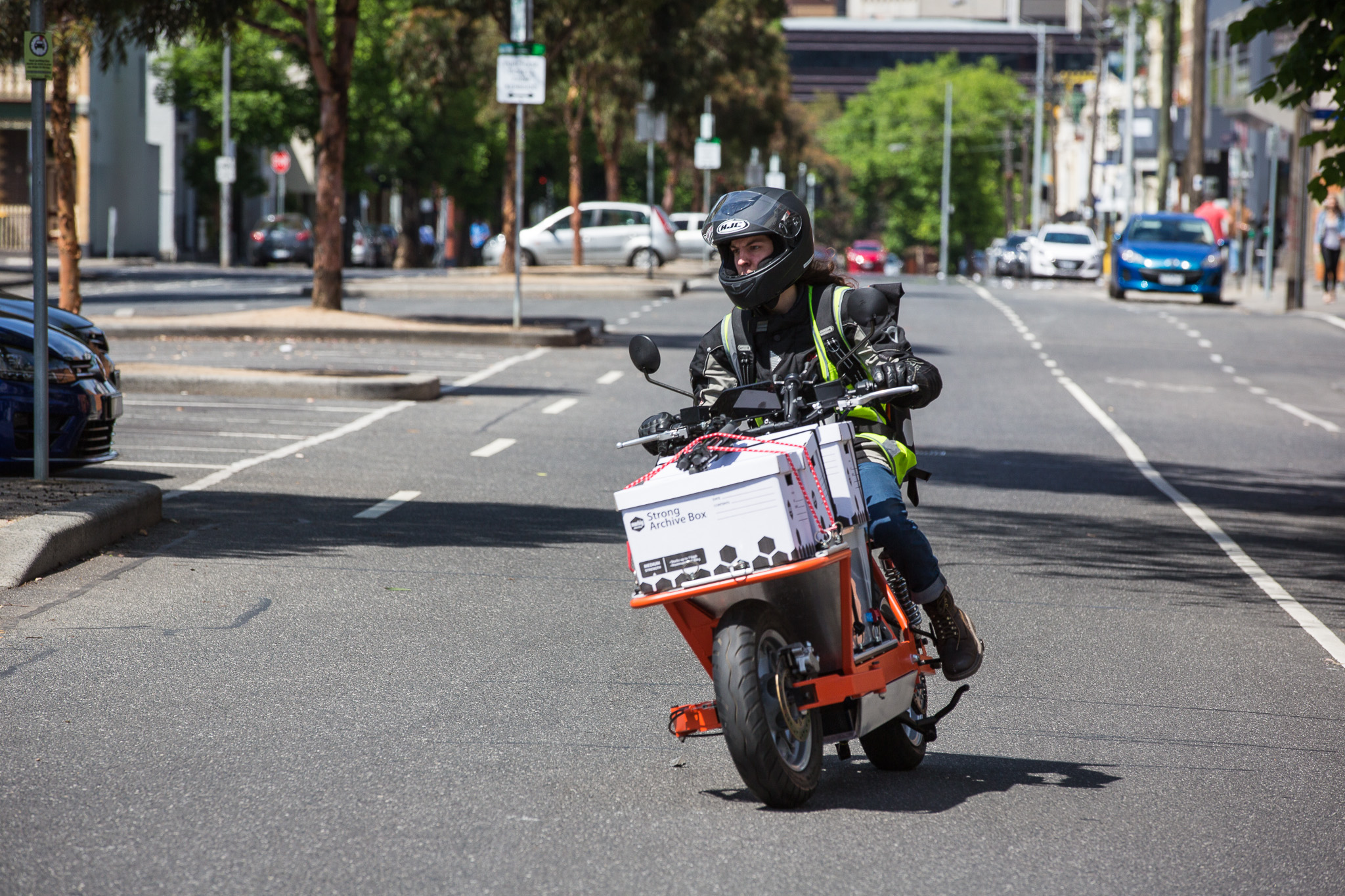 EsCargo – Prototypes for Humanity