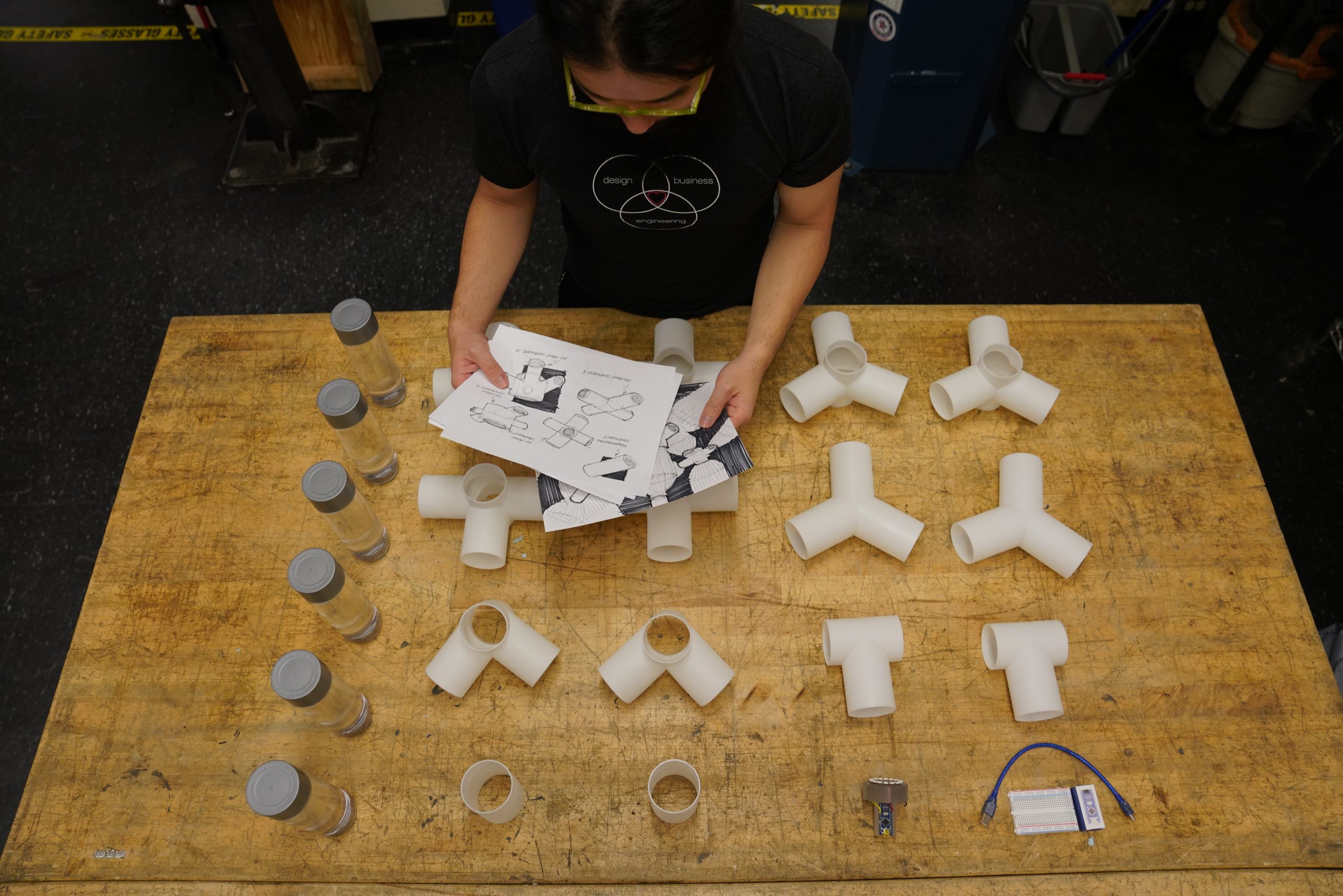 Tube 7 – Modular Lamp Design – Prototypes for Humanity