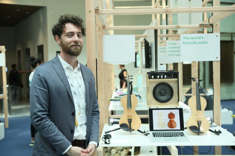 Biomaterials & Music – Prototypes for Humanity