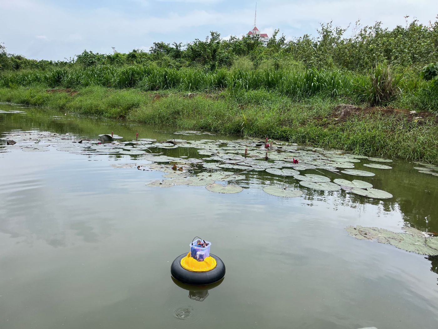 Float – Prototypes for Humanity