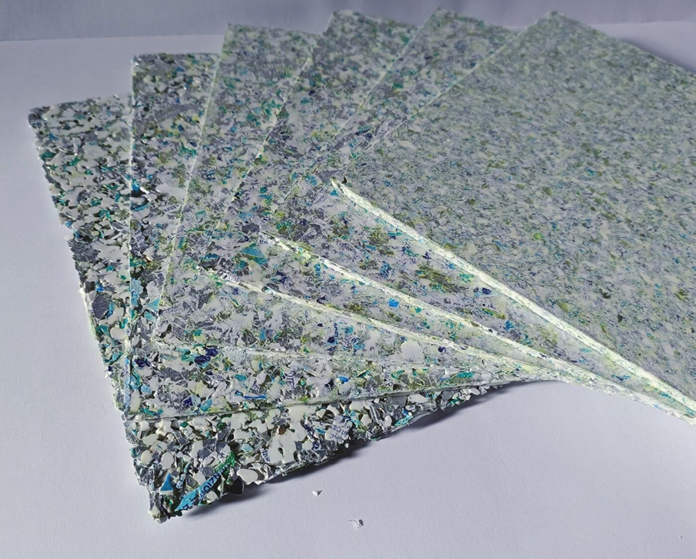 Wastly Roof Tiles – Prototypes for Humanity