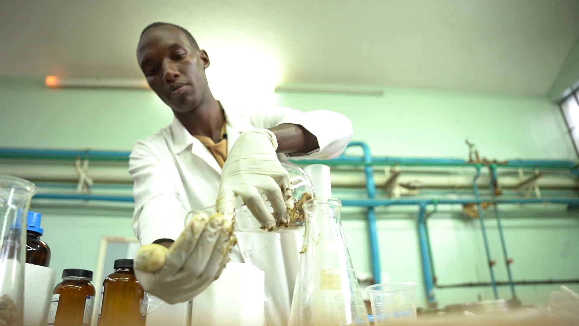 HyaPak – Prototypes for Humanity